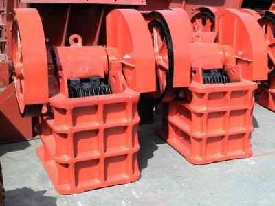 Cina Stone Rock Mini portabile motore diesel Maciatore di mascella Capacità 1-500t/h Dimensione scarica 0-300 in vendita
