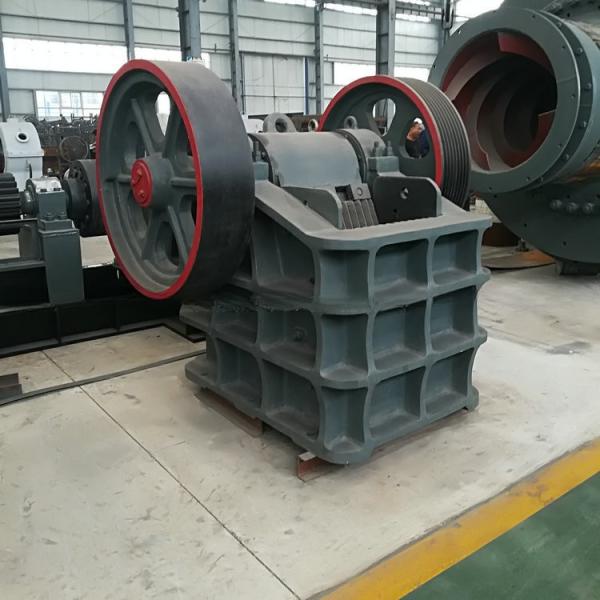 Quality 30kw PE400x600 Mobile Small Gold Ore Stone Jaw Crusher With 1400x1740x1663mm for sale