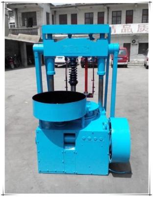 China Brikette-machines voor kleine modelwoningen Minder dan 50% houtskool Vochtmateriaal gebruikt Te koop