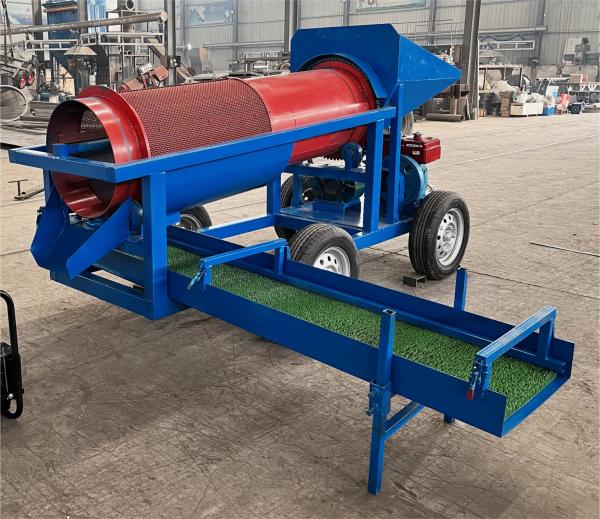 Quality 10 Tons/Hour Portable Gold Mining Machinery for Gold Washing in Small-Scale for sale