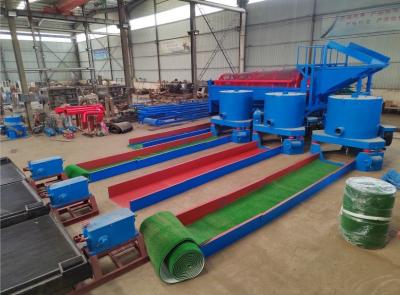 Cina 200 Tph Mobile Alluvial Gold Trommel Screen Machine per apparecchiature di concentrazione dell'oro in vendita