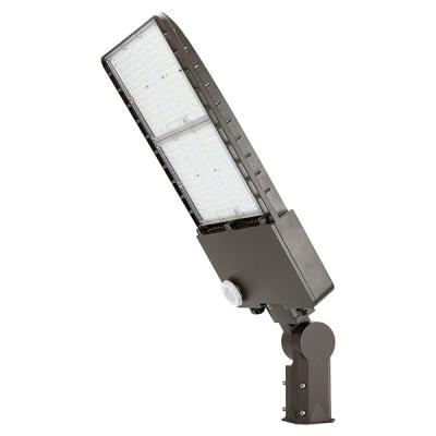 Cina Luci di inondazione del parcheggio di DLC 135LM/W 300W 120V IP65 LED in vendita