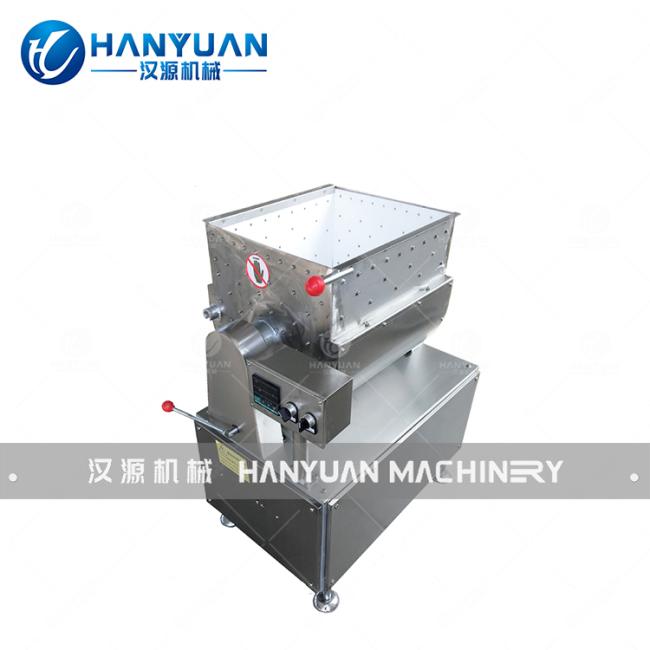 Mixing machine for ingredients