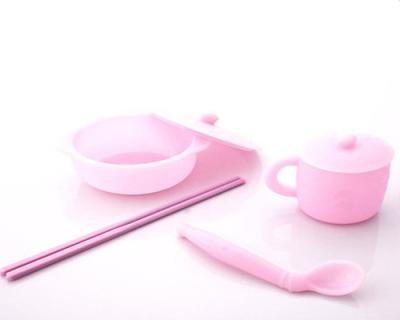 Cina Riva della gomma di silicone del platino del commestibile LSR 15 una resistenza di invecchiamento di durezza in vendita