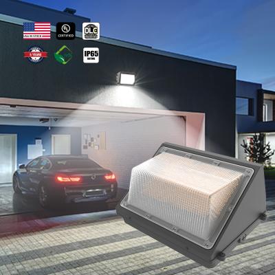 China Lâmpada de parede LED fina com sensor de movimento 40W-120W Dimmable 3CCT e 3 potência ajustável à venda