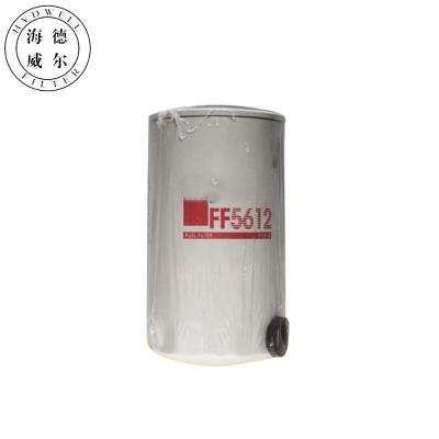 Cina FF5612 Parti del motore Filtro a rotazione 504292579 P550880 con 9,3*9,3*17,4 cm Dimensione in vendita