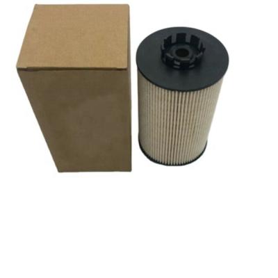 中国 OEM P550821 ガソリンフィルターカートリッジ要素 3004473C93 P550821 FS19869 グラダー/掘削機/トラック用 販売のため