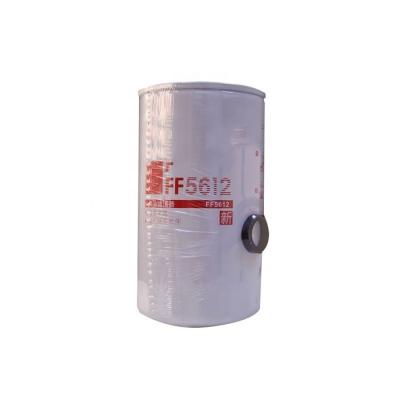 Cina FF5612 P550880 Filtro di carburante per trattori Parti di motori diesel 93*174mm Altri accessori per autoveicoli in vendita