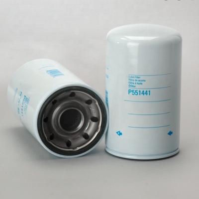Cina Parti del motore del camion LF16226 girare sul filtro dell'olio 15607-2190 P551441 per un funzionamento regolare in vendita