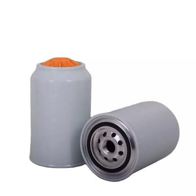 Cina Filtro di separazione dell'acqua e del carburante per autocarri FS19816 P551077 45056112 53C0436 16260347 2914823600 in vendita