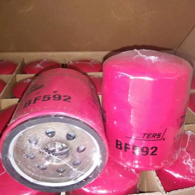 China BF592 Filtro de combustível O componente essencial para o fluxo e desempenho ótimos de combustível à venda