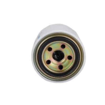 Cina Vendere direttamente W950121010 Parti di motore diesel Elemento filtro del carburante per trattore caricatore in vendita