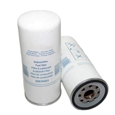 Cina Parti di motori per escavatori di trattori 20976003 P550529 20539582 22988765 56045594 Filtro a rotazione del carburante in vendita