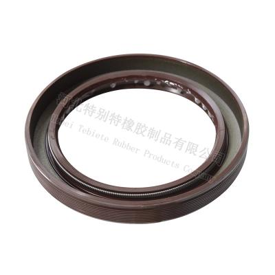Cina Misura della guarnizione dell'albero motore 70*95*12/17.5 per Dongfeng in vendita