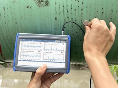 China FFT Spectrum RMS ASL Dual Channel Wave Acoustic Emission Valve Leakage Detector for sale