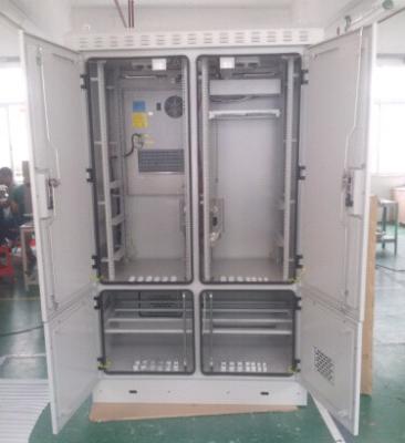 China IP55 Outdoor Telecom Cabinet, With Air Conditioner, Battery Compartment, Monitoring System for sale