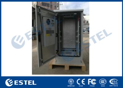 China Aço galvanizado Cabnet exterior refrigerando de capacidade elevada das telecomunicações da solução com isolação térmica à venda