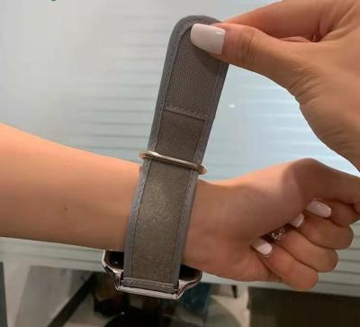 Cina Orologio multipunto di terapia laser di irradiamento del laser di sanità dello strumento medico di trattamento in vendita