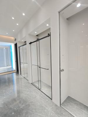 China Custom Matte Black Top-Roller Sliding Shower Enclosure For Modern Bathroom for sale