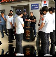 Cina I kit di utensili anti- di EOD del terrorismo fanno saltare il contenitore con protetto contro le esplosioni equivalente di TNT 1000g in vendita
