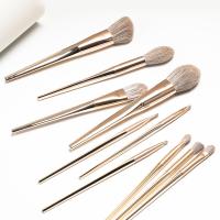 China ISO14001 Professional High End Makeup Brush 13pieces Triangular Handle for sale