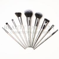 China Private Design Basic Makeup Brush Set With Irregular Grains Plastic Handle for sale