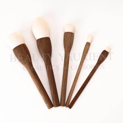 Cina il trucco antibatterico 5piece spazzola il set di pennelli di mescolamento di trucco personalizzabile in vendita