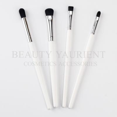 Cina La morbidezza rizza la spazzola Kit White Wooden Handle di trucco dell'ombretto 4pieces in vendita