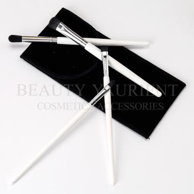 Cina La morbidezza rizza la spazzola Kit White Wooden Handle di trucco dell'ombretto 4pieces in vendita