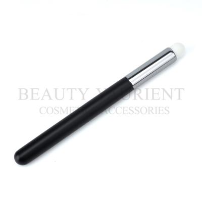Cina Multi function Single Makeup Brush Nose Shadow Highlight Concealer smudge Makeup Brushes Face Make Up Tools in vendita