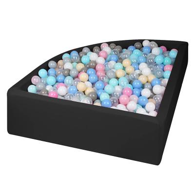 China Thickness 5cm Fan Shape Foam Play Ball Pit For Toddlers Kids zu verkaufen