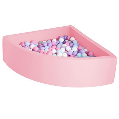 China Thickness 5cm Fan Shape Foam Play Ball Pit For Toddlers Kids zu verkaufen