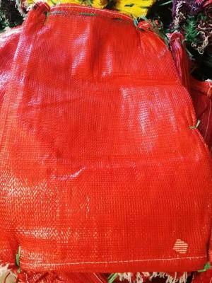 China PP Drawstring Mesh Netting Bags Vegetables Packing Onion Potatoes for sale