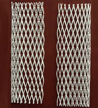 China PE Protective Mesh Bottle Sleeves , Plastic Mesh Sleeving For Wine Bottle Net Set for sale