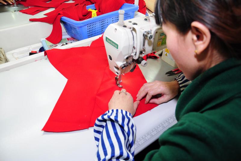 Fornitore cinese verificato - Guangzhou Baiyishun    Garment Co., Ltd.