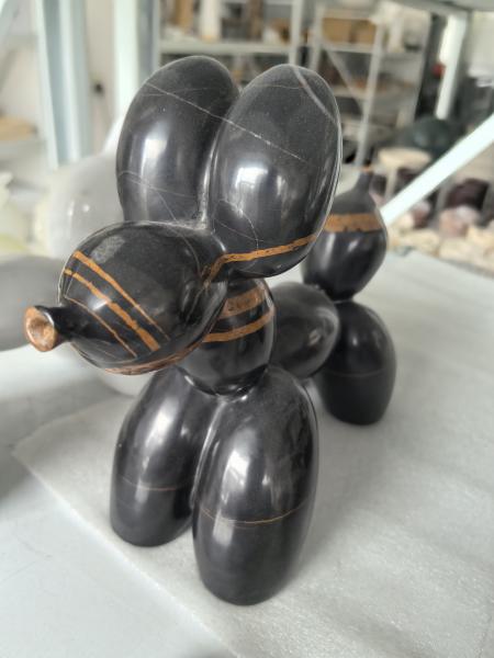 Quality Exquisite Balloon Dog Marble Sculpture Figurines Custom Craft Marble Sturdy for sale