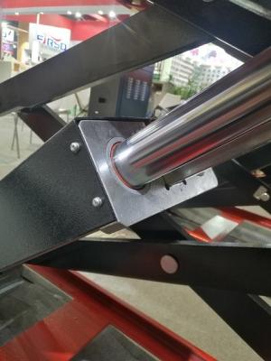 Cina Altezza massima di sollevamento 72 pollici Portable Scissor Automotive Lift 3.5T Capacità in vendita