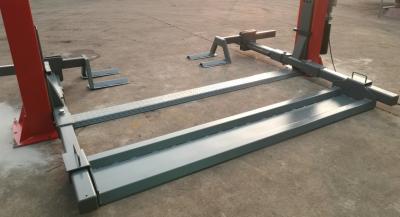 Cina 2 Post Lift Turf Kit 3500kg Capacità Turf Equipment Lift 220V 1PH 50/60Hz 2.2KW in vendita