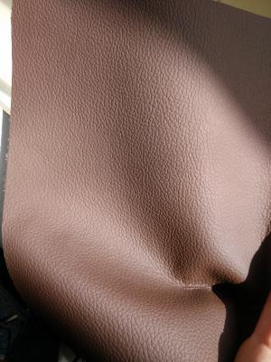 China Cuero ecológico de Brown de 54 pulgadas, tela de tapicería de cuero para los coches en venta