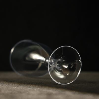 Cina 7OZ Coppe di bicchiere di plastica usa e getta PS Coppe di plastica per bevande fredde FDA / SGS certificato in vendita