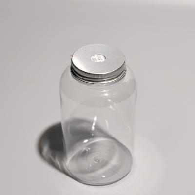 Aluminum / Plastic Caps BPA Free Plastic Bottle For Beverage And Juice Drinks