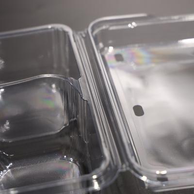 China PET 4-Compartment Food Container With Lid For Fresh Fruit And Vegetable for sale