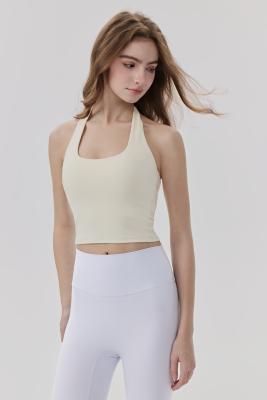 China Mint Green Halter Neck Crop Top for Yoga and Fitness with Breathable Fabric for sale