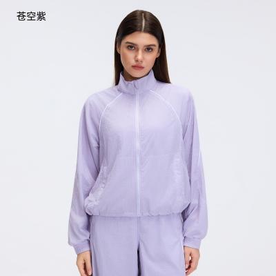 China Women's Light Purple Windbreaker Jacket for Casual and Outdoor Activities for sale
