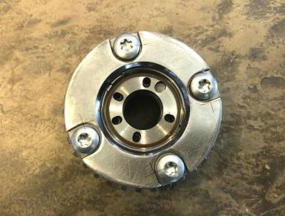 China 1770501301 Partes del motor Ajustador de árbol de levas para en venta