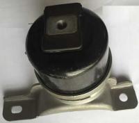 China LR021635 Engine Parts Engine Mount for sale