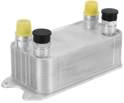 중국 0995002300 엔진 부품 기어 오일 냉각기 판매용