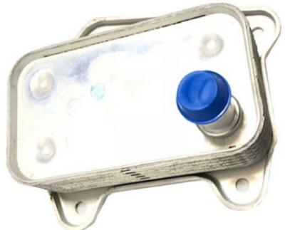 Китай 6131880201 Части двигателя Нефтяной охладитель продается