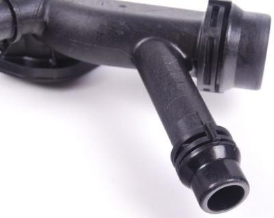 Chine 06E121045R tuyaux de refroidissement de voiture résistants à la corrosion et faciles à installer à vendre