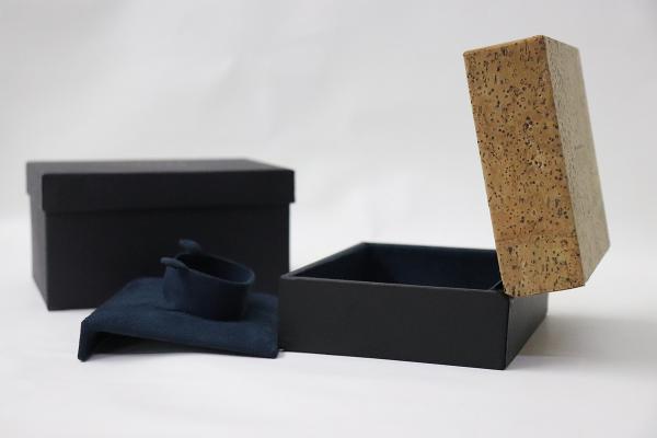 Quality Customized Logo Cork and Pu Leather Watch Box for Colorful Sponge for sale